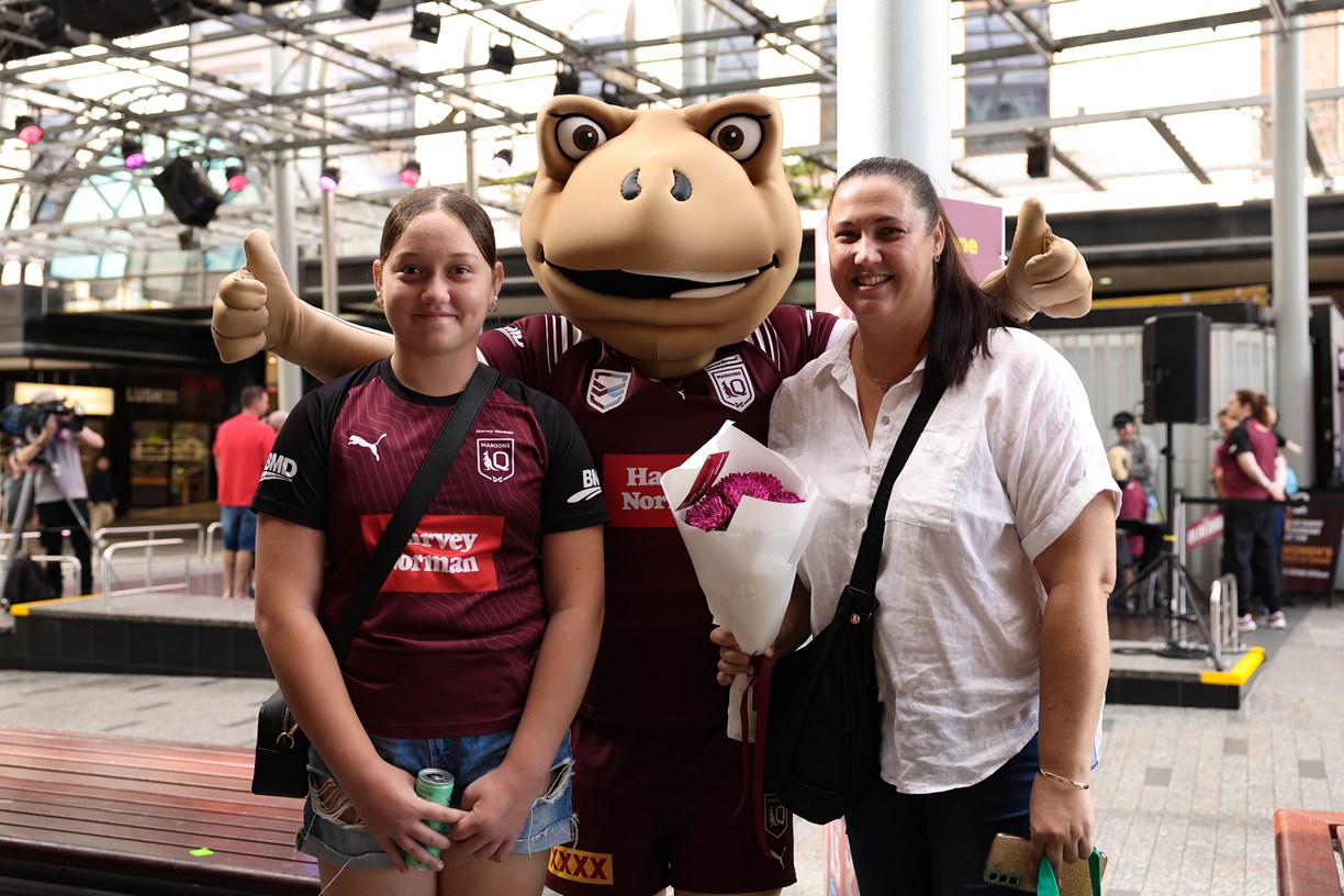 In pictures: Harvey Norman Queensland Maroons fan fest | QRL