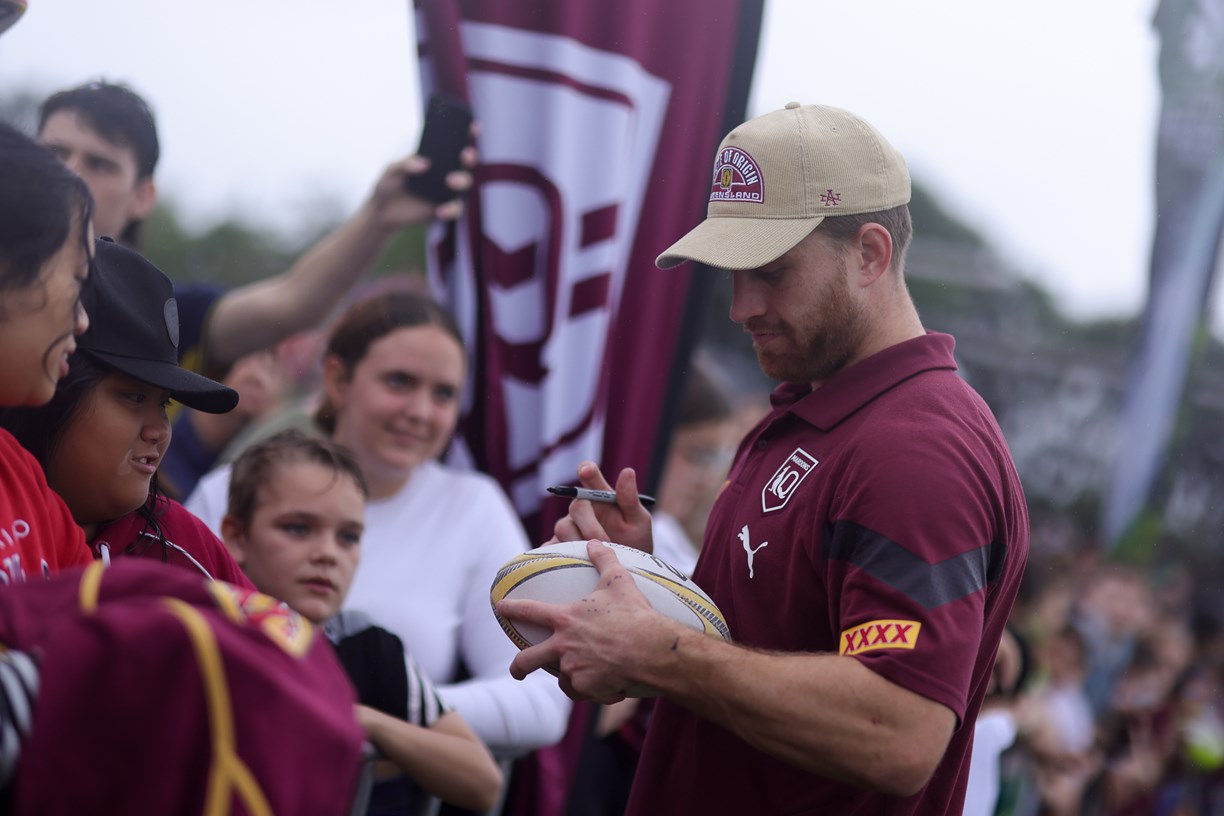 In pictures: Plenty of smiles at Maroons fan day | QRL