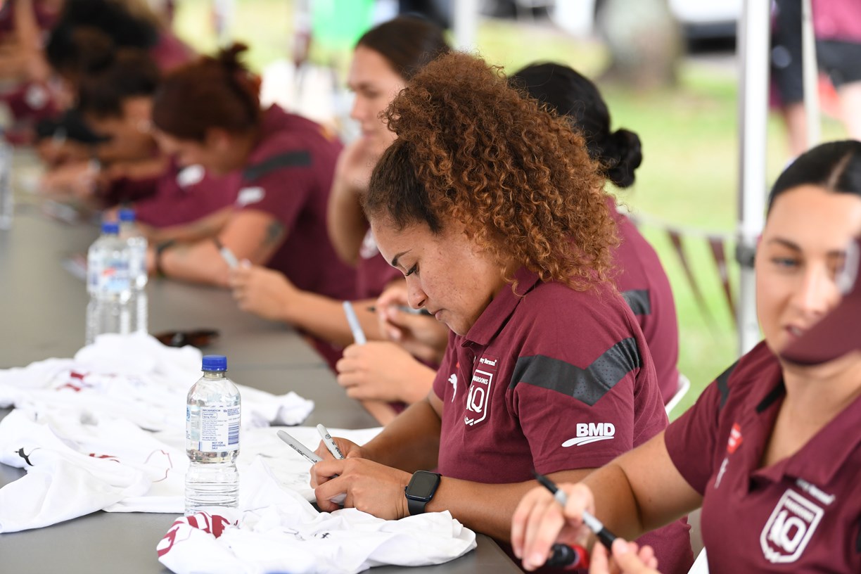 In pictures: Harvey Norman Queensland Maroons fan day | QRL