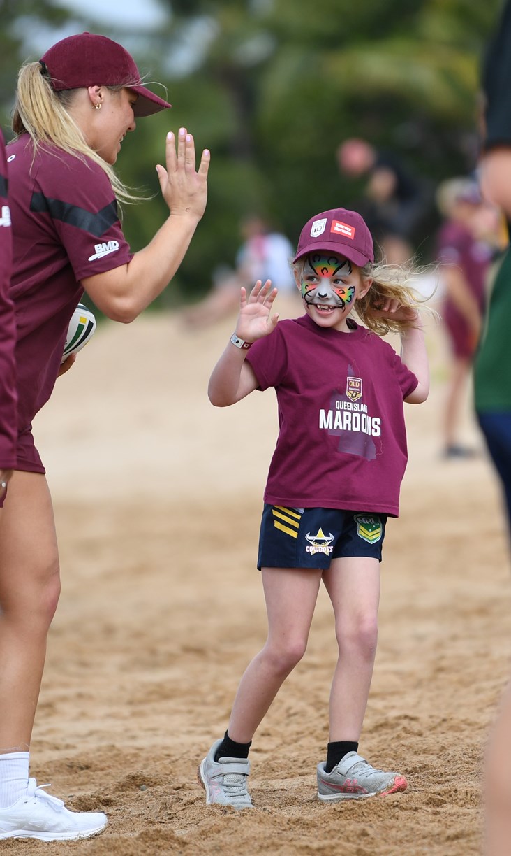 In pictures: Harvey Norman Queensland Maroons fan day | QRL