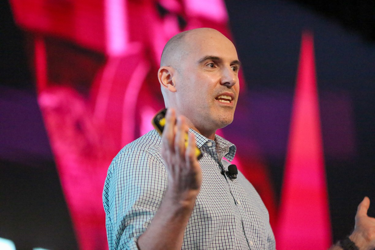 In pictures: Sporting greats inspire at QRL coach forum | QRL