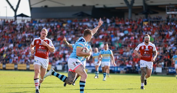 Devils hold off fast finishing Dolphins to claim back-to-back titles ...