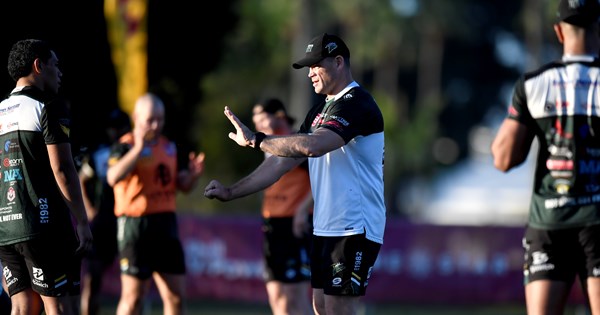 True Blue Jets coach Cross helps prepare Maroons | QRL
