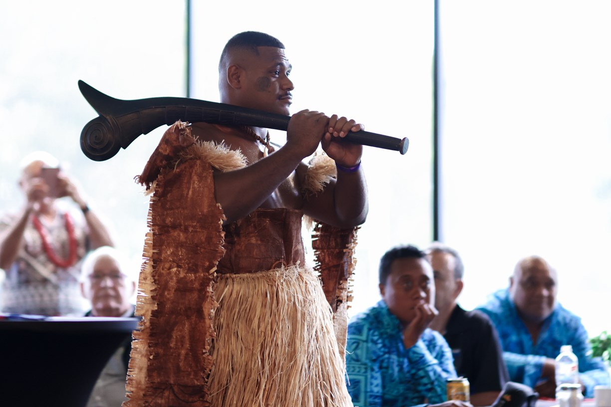 In pictures: Hunters and Silktails gather after rain stops Melanesian ...