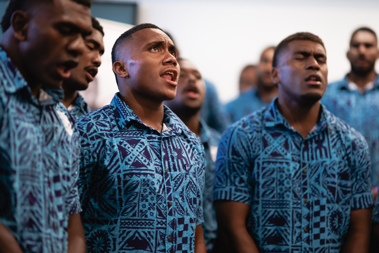 In pictures: Hunters and Silktails gather after rain stops Melanesian ...
