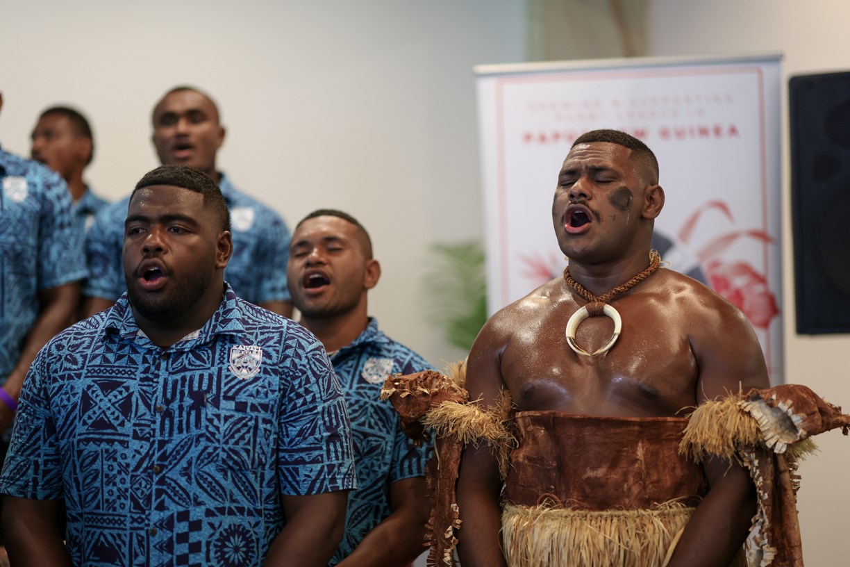 In pictures: Hunters and Silktails gather after rain stops Melanesian ...