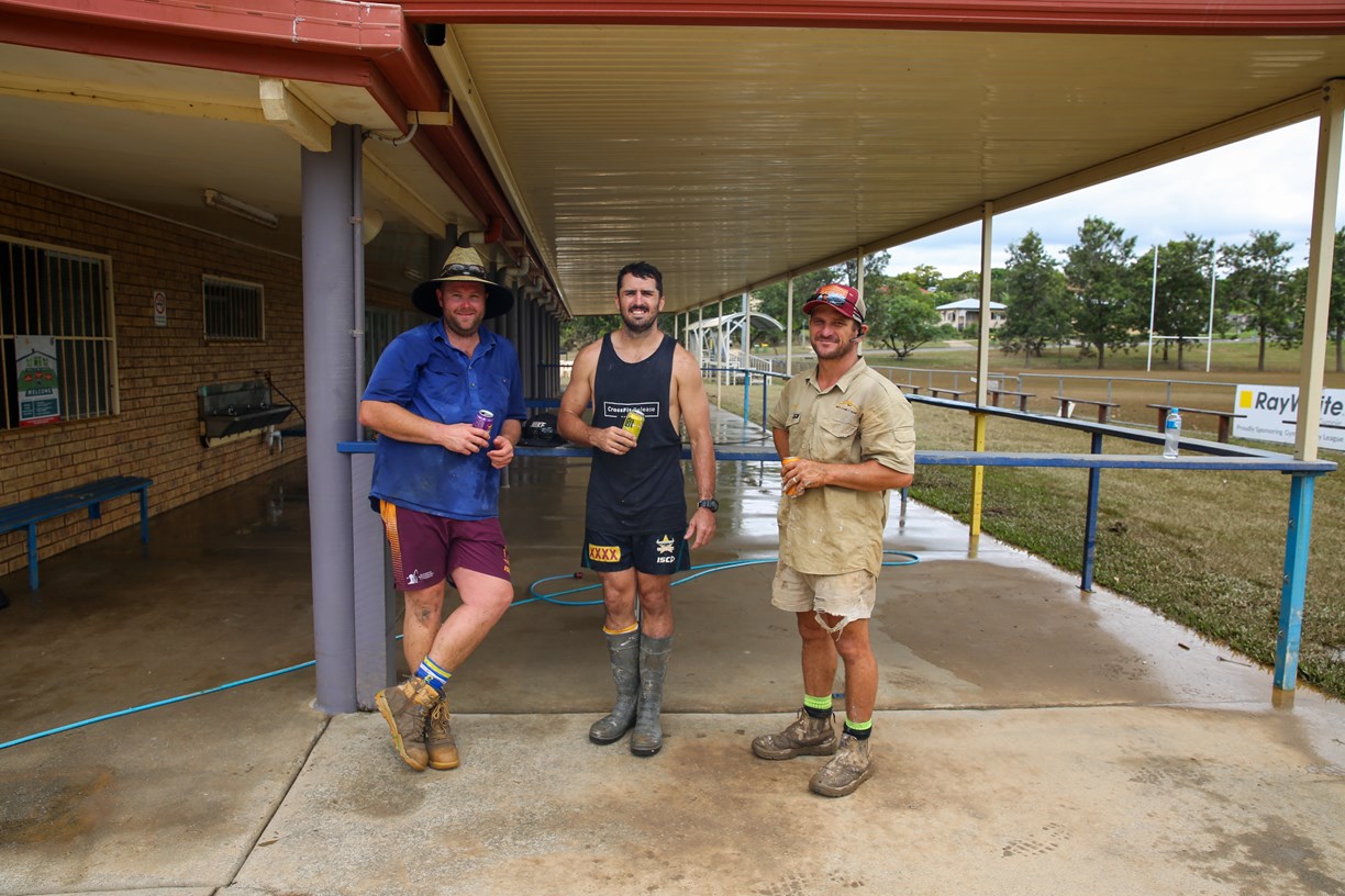 In pictures: Clean-up in Gympie under way | QRL