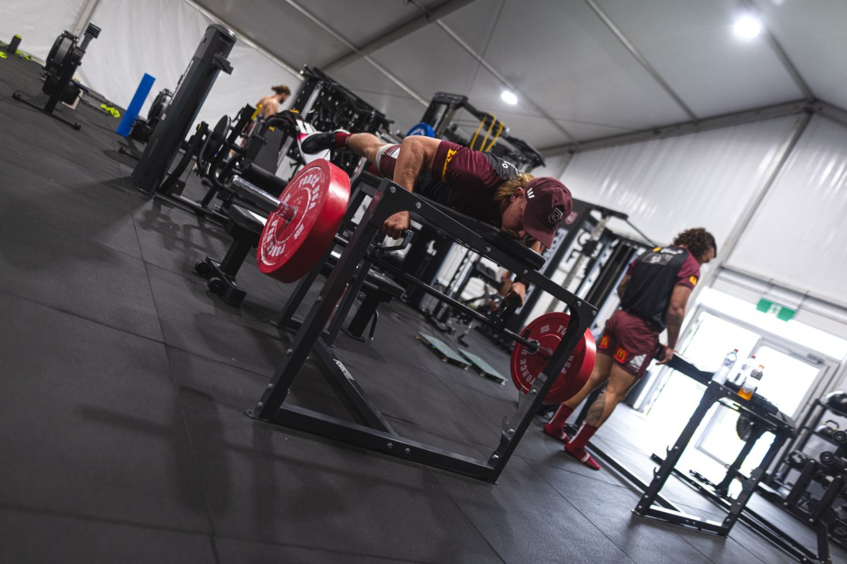 In pictures: Maroons hit the gym ahead of Game II | QRL
