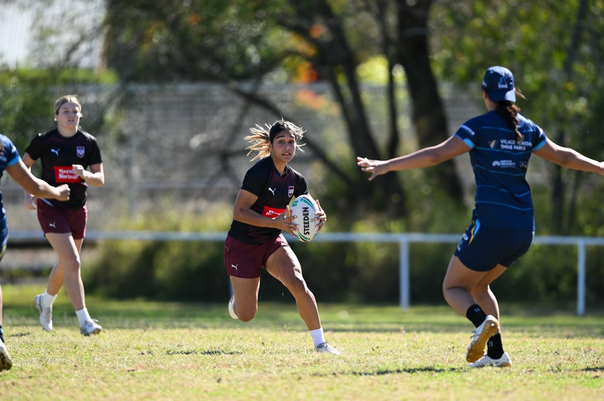 In pictures: Queensland Under 19 women's opposed session | QRL