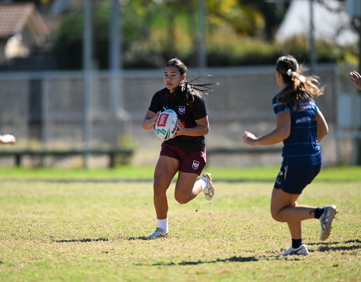 In pictures: Queensland Under 19 women's opposed session | QRL