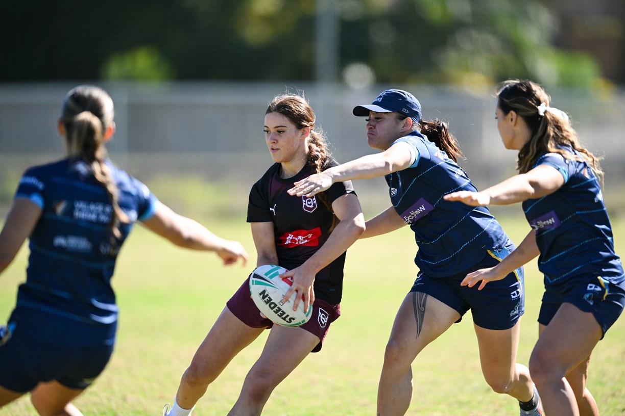 In pictures: Queensland Under 19 women's opposed session | QRL