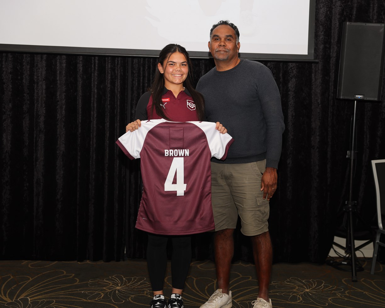 In pictures: Queensland Under 19 girls jersey presentation | QRL